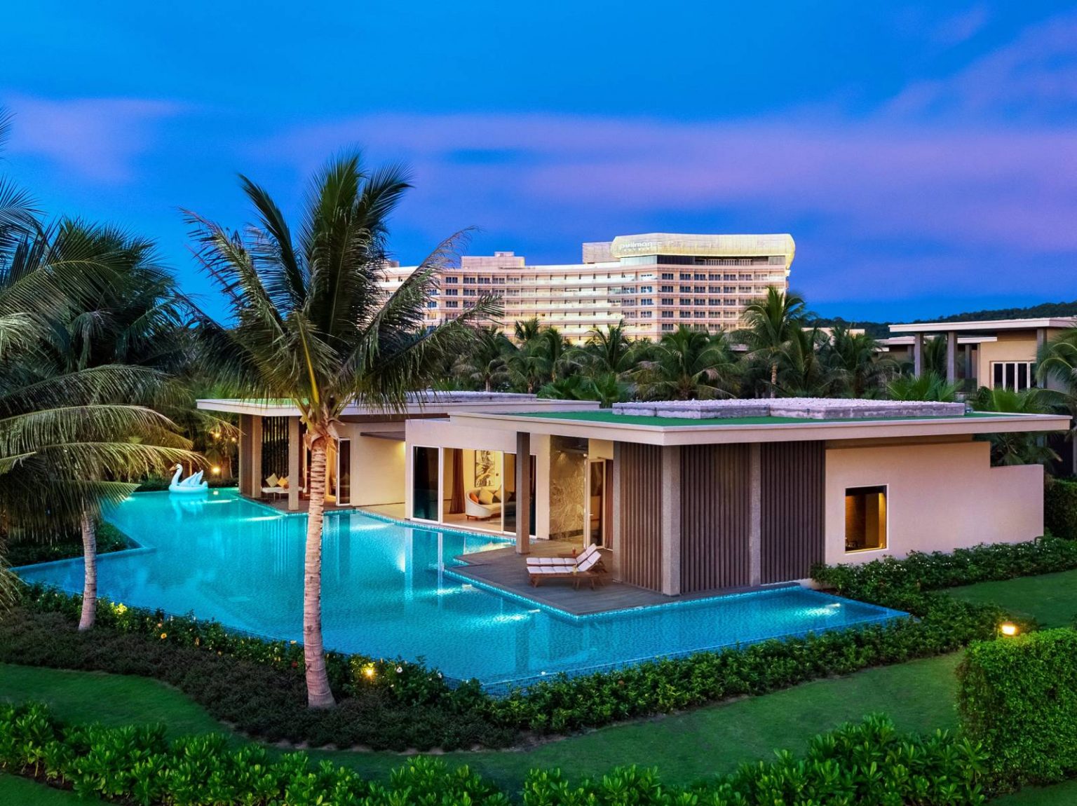 Beachfront Pool Villa - Pullman Phu Quoc Beach Resort